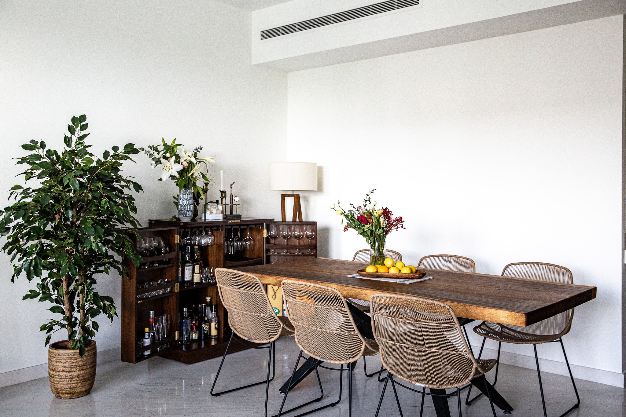 Live Edge Wood Dining Tables – shopthetableguy